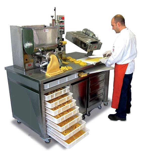 Machines and lines for the production of fresh and dry pasta